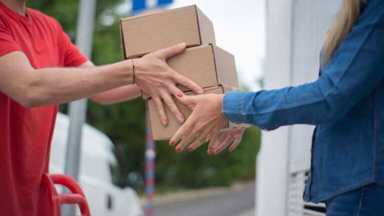 How Courier Service Works: A Step-by-Step Guide
